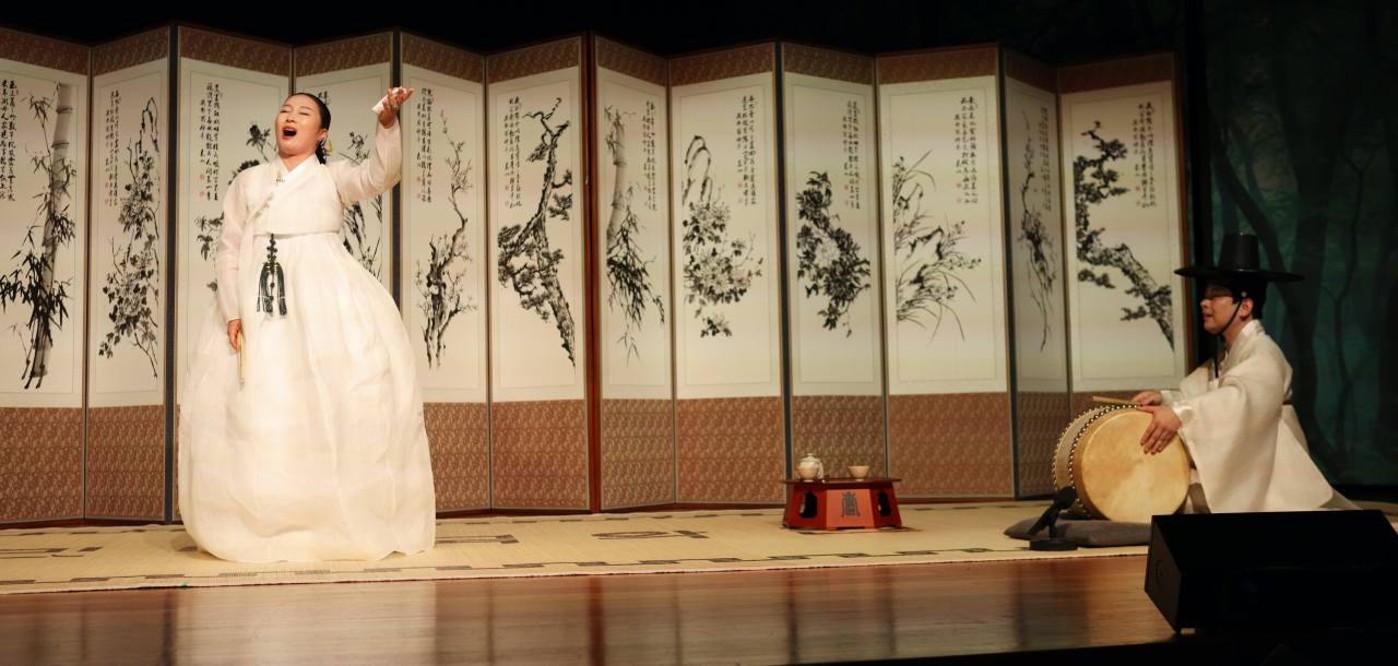 [Visual History of Korea] 'Pansori' -- Musical storytelling across ...