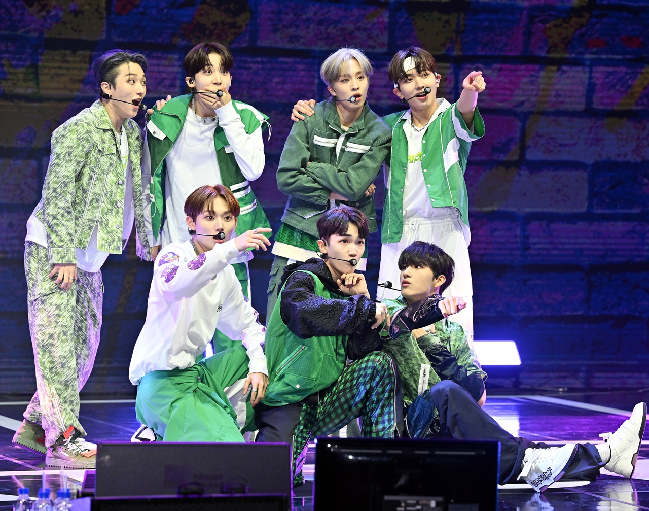 [Y현장] "4세대 대표 아이돌 목표"..ATBO, 가요계에 힘찬 첫 발 (종합)