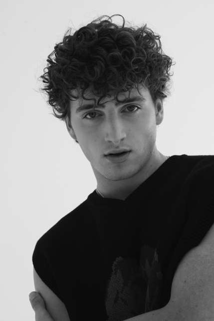 '진짜 과물 신예' 팝스타 벤슨 분(Benson Boone), 데뷔 EP 'Walk Me Home..' 발매