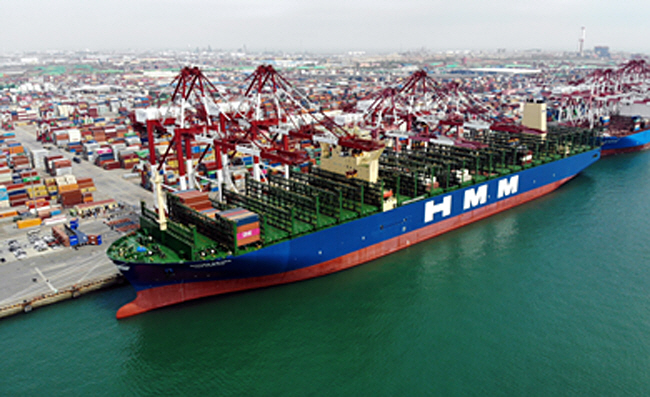 국내 최대 컨테이너 선사 HMM 민영화 한다