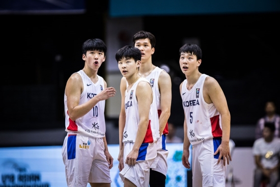 높이 낮은 한국 U18, 현실적인 선택이 필승 카드가 됐다