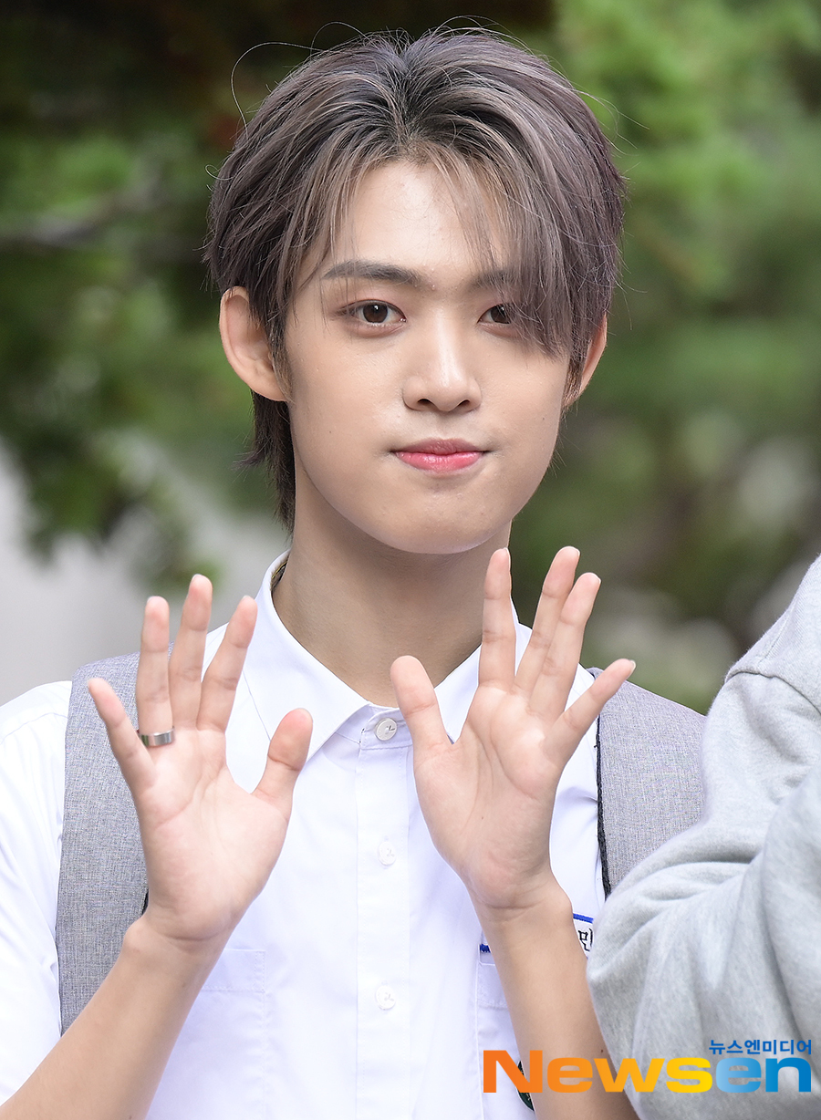 BAE173 도하, 앳된 비주얼[포토엔HD]