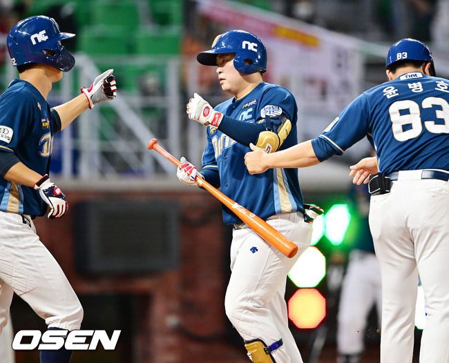 '잠수함 격침' 권희동의 역전 스리런, "죽더라도 타구 외야로 보내려고.." [인천 톡톡]