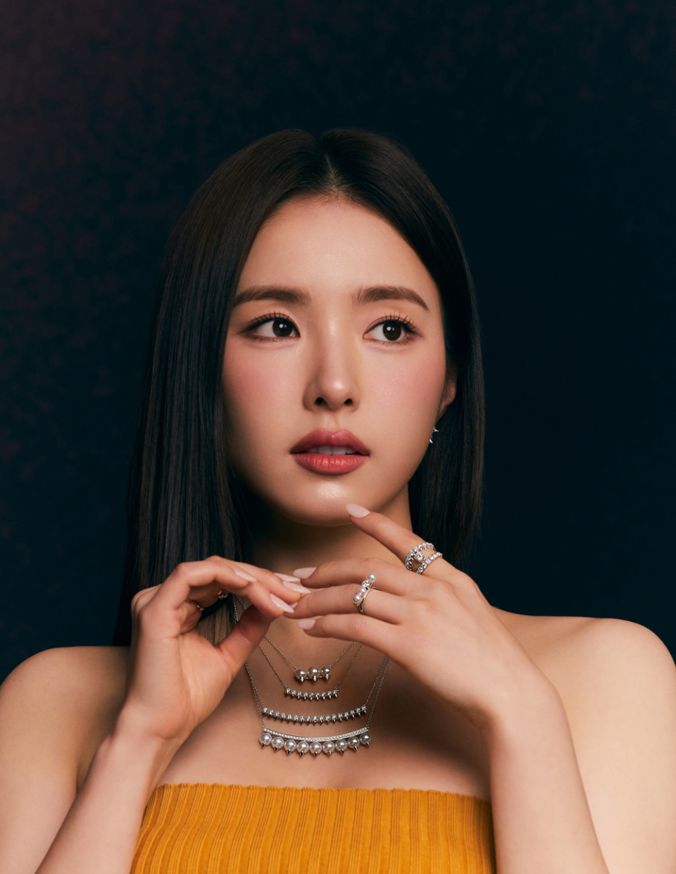 TASAKI(타사키), 데인저 시리즈와 함께한 카리스마 가득한 신세경 화보 공개