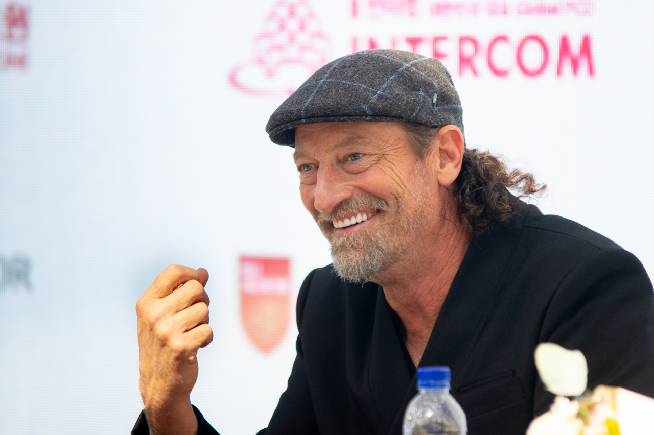 Oscar-winning Troy Kotsur in Seoul for World Congress of the Deaf