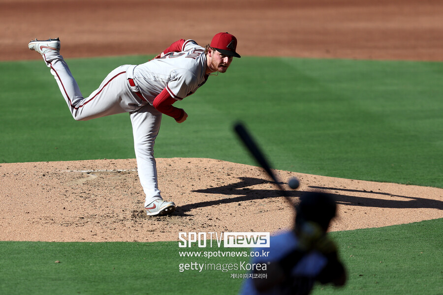 '칠 수 없더라' 마차도 최고 극찬, 데뷔전에 157km 광속구 쾅..ML 진기록은 덤