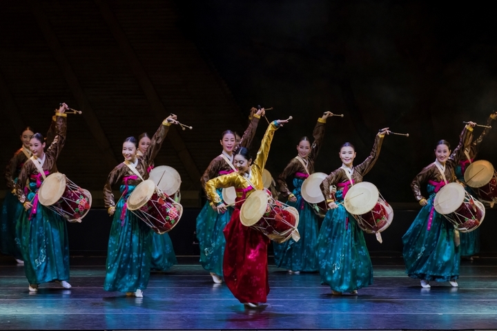 대전시립무용단, 전통춤 '천년지무(天年之舞)' 공연