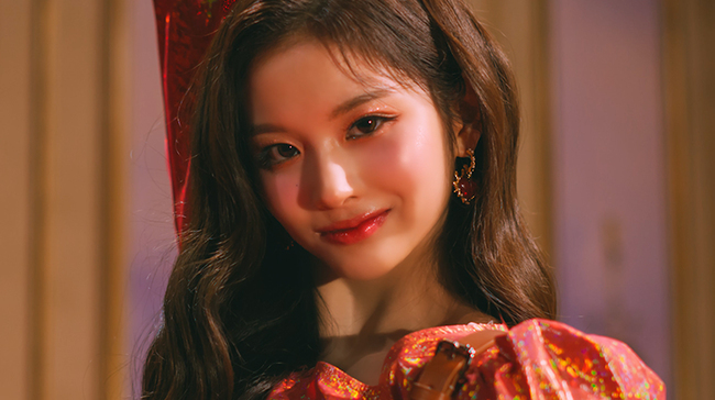 엔믹스 'DICE' MV 티저 최초 공개, 설윤 강렬한 비주얼