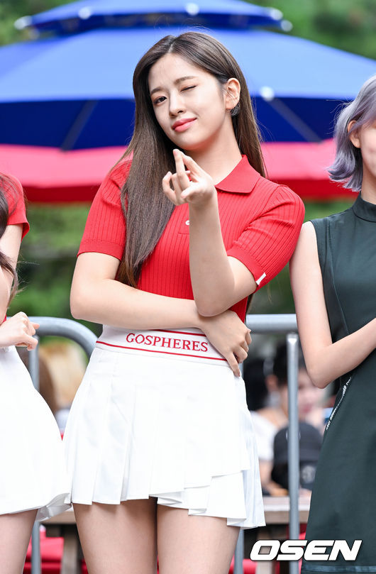 아이브 안유진, '여유 넘치는 윙크' [사진]