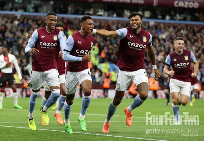 [epl.review] '램지 결승골' 빌라, 사우샘프턴 1-0 제압..5G 만에 승리