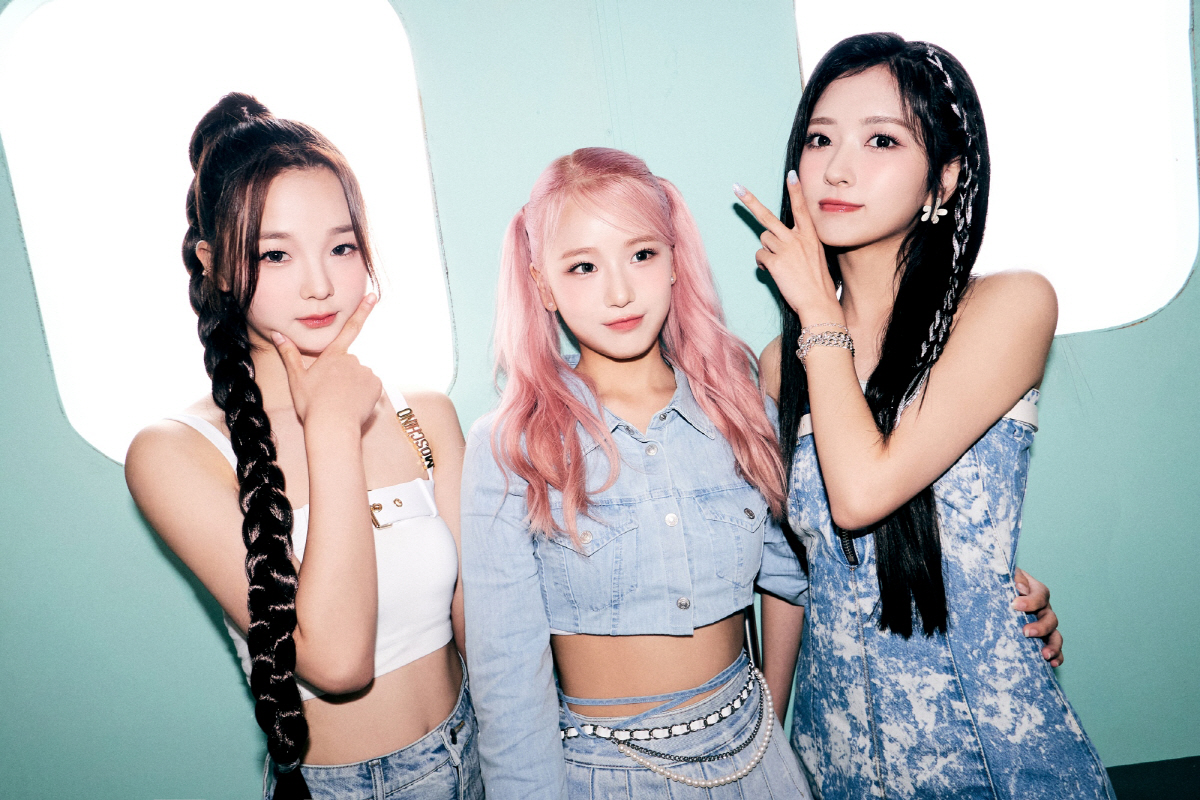 [SC현장] "롤모델 아이유"..라임라잇, 확장형 걸그룹 신개념 데뷔(종합)