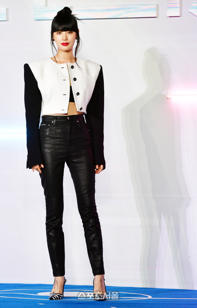 '외계인 추적자 보라' 나나[포토]