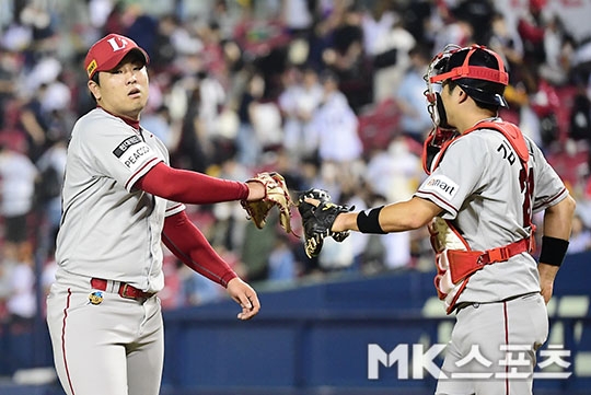 'KS 직행' SSG, 떨어지는 안방 경쟁력은 어떡하나