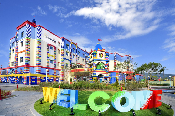 Iwon Jeil Cha, which funded Legoland development, is bankrupt