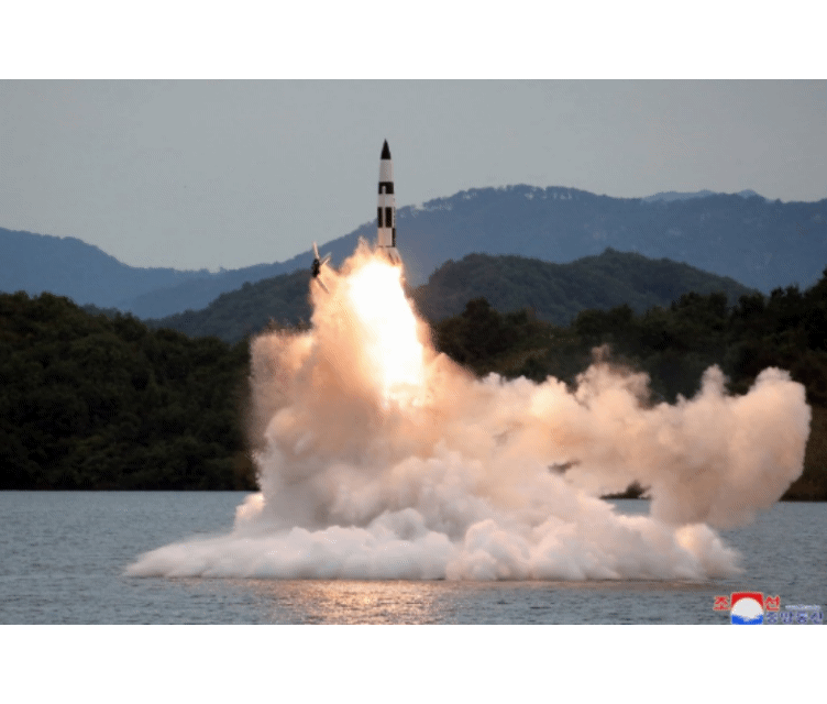 [영상] 북, '저수지'에서 미니 SLBM 쏜듯.."킬체인 회피용"