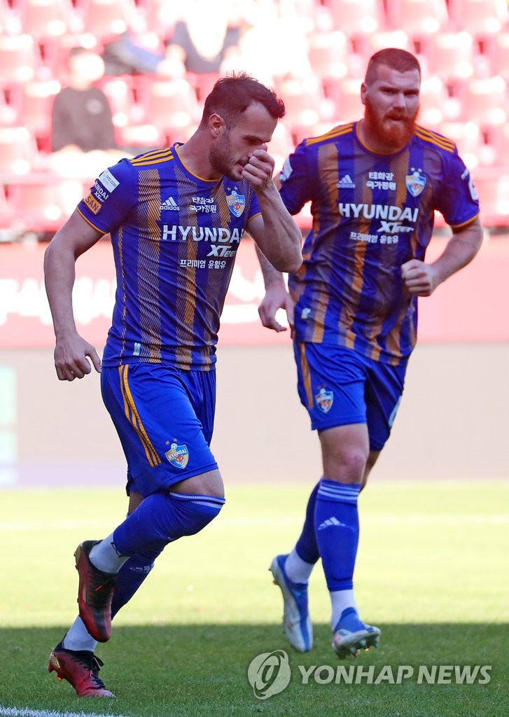 바코 '첫 골이요'