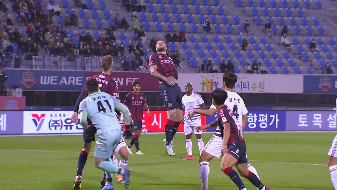 수원FC, K리그1 잔류 확정..4연승 대구도 9부 능선 넘어