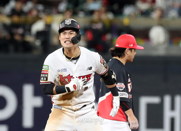 가을의 시작도 배정대가 끝내줬다.."MVP로 받은 화장품은 어머니께"[WC1 MVP]