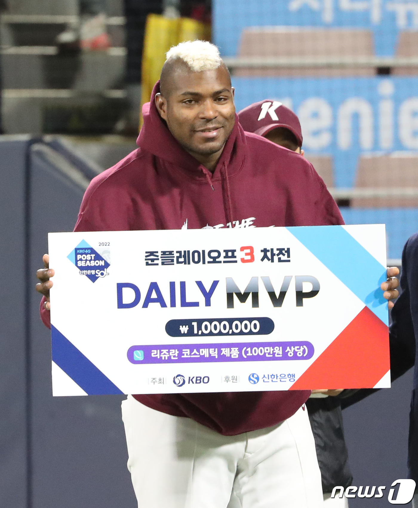 [준PO3] '데일리 MVP' 키움 푸이그 "좋은 흐름 계속 이어지길"(종합)
