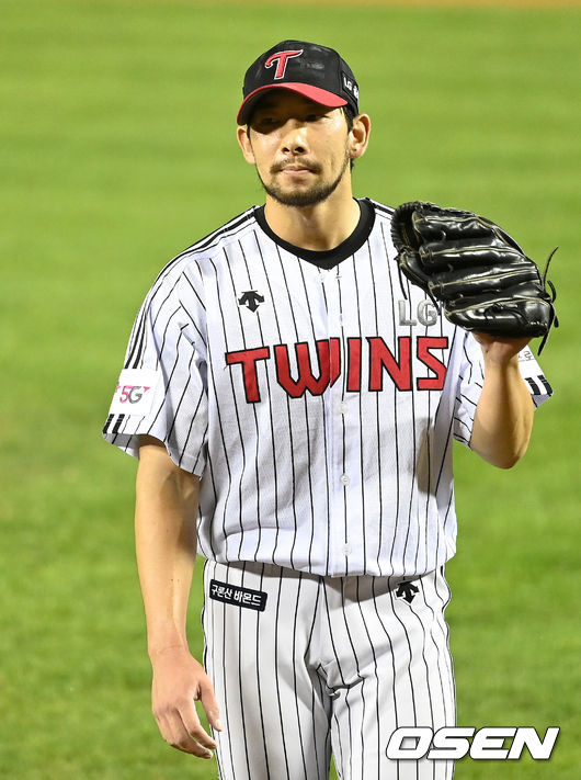 '155km' 사이드암, 방출 통보됐지만 매력있는 투수다..9이닝당 탈삼진 12.86개