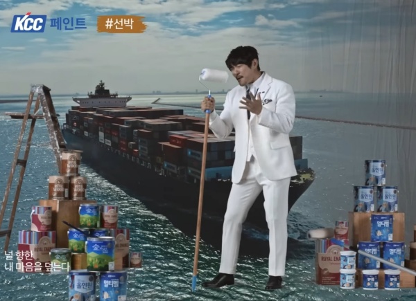 "팔토시로 세계 제패"..예능보다 재미있는 광고