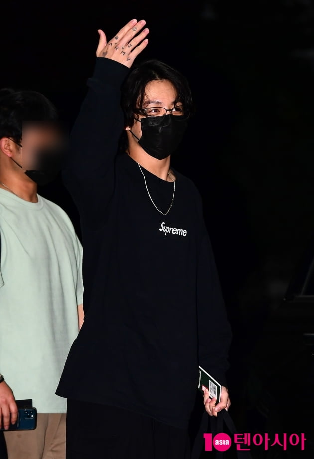 [ten 포토] 방탄소년단 정국 지휘하는 월드스타