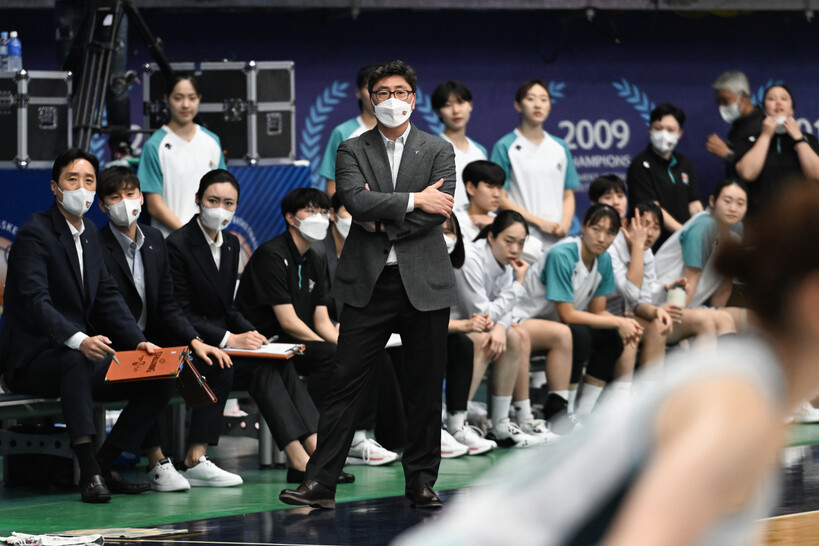 ‘10년째 리빌딩’ 하나원큐 김도완 감독의 다짐 “우린 결과보다 과정이다”