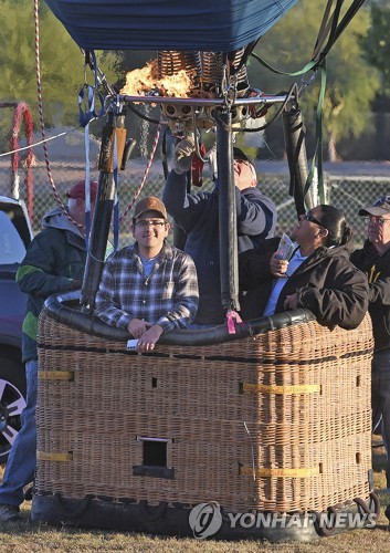 Colorado River Crossing Balloon Festival