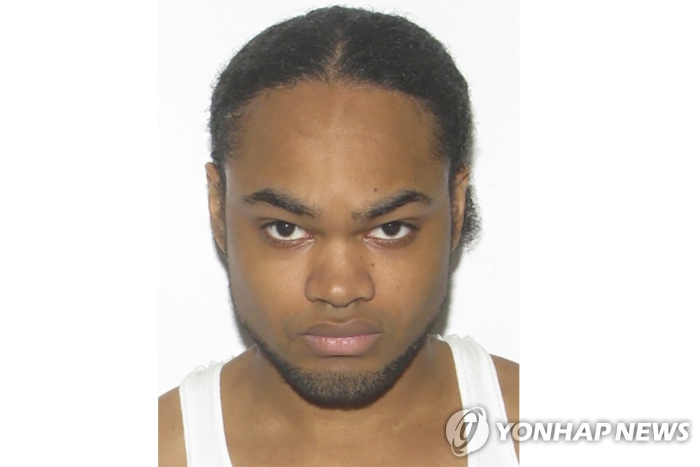 미국 버지니아 월마트 매장 총격범은 직원