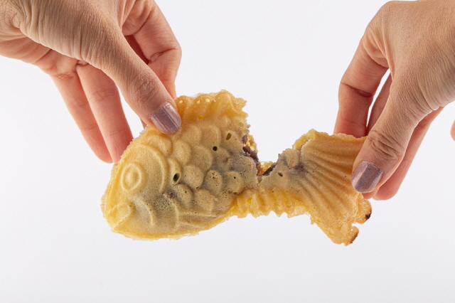 붕어빵 '팥 VS 슈크림' 대결… 각각의 건강 효과는?