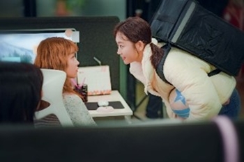 김슬기, 욕으로 MZ빌런 김아영 잡았다 “맑은 눈의 광인? 난 그냥 광인”(SNL3)