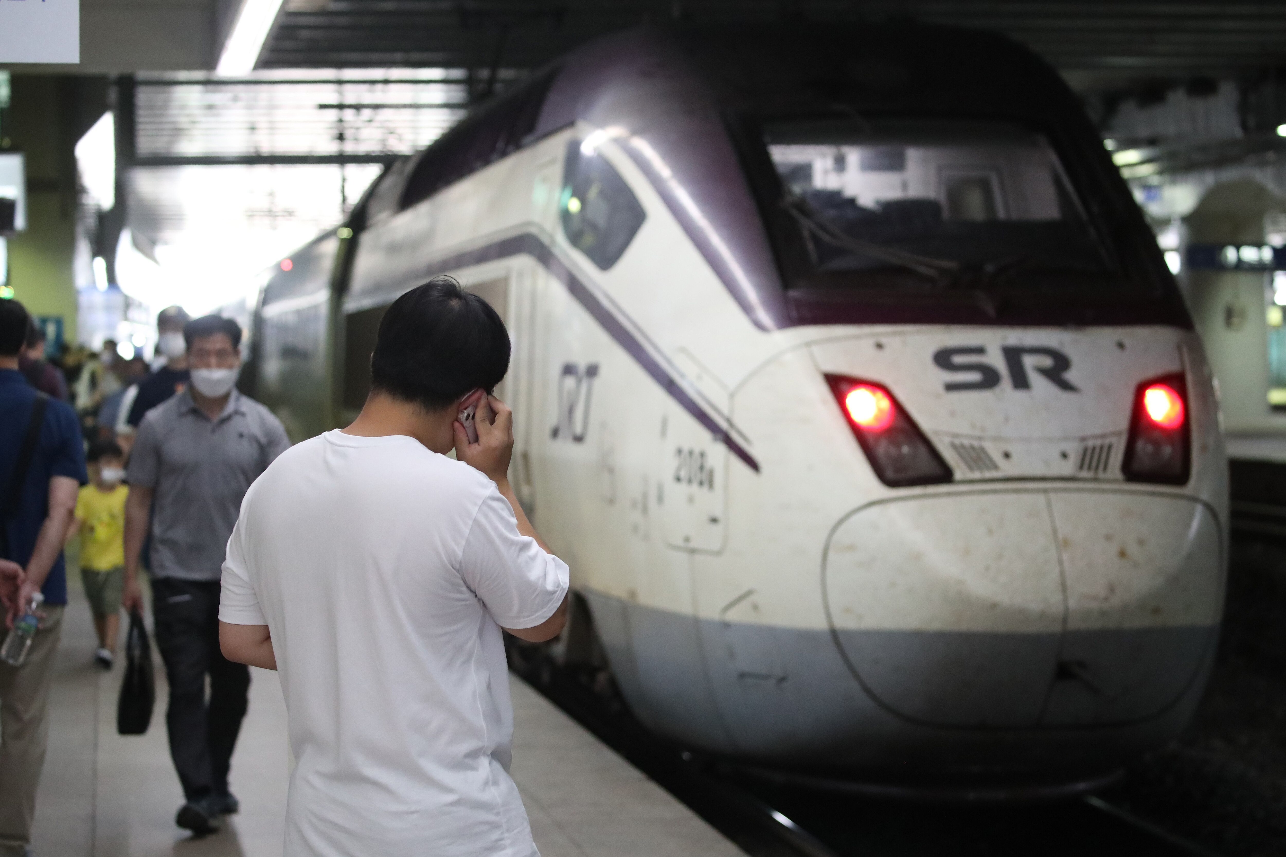 SRT 열차 운행, 이틀 만에 정상화…승객 10만명에게 30% 할인권 지급