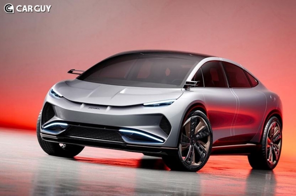 이탈리아 아에라 전기 SUV 공개..시저 도어, 압도적 대형 스크린