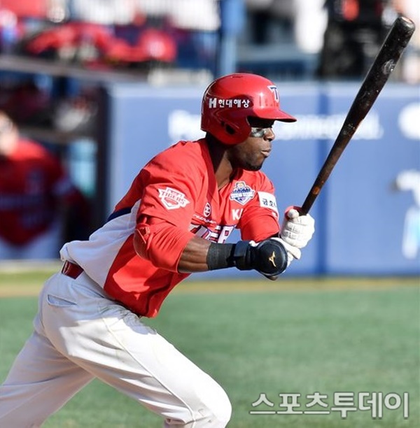 'KIA 출신' 버나디나, 네덜란드 대표로 WBC 출전