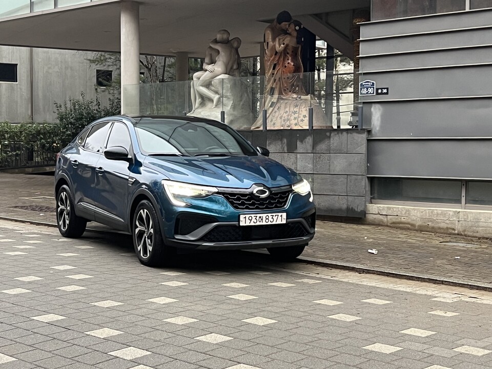 충전 불편한 전기차 고집할 필요있나? 실 연비가 압권인 XM3 E-TECH HV [하이브리드차 시승기] | M투데이