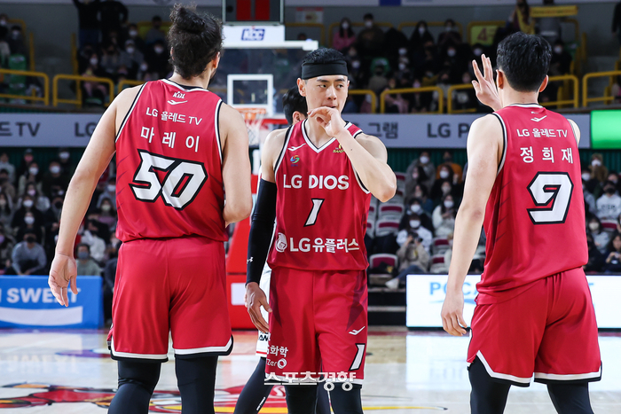 홈에서도 강해진 LG, 선두 KGC 꺾고 2경기가 추격