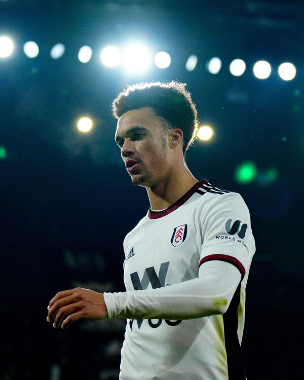 [EPL zip] '유럽대회 희망 계속!' 7위 풀럼, 노팅엄에 2-0 승리