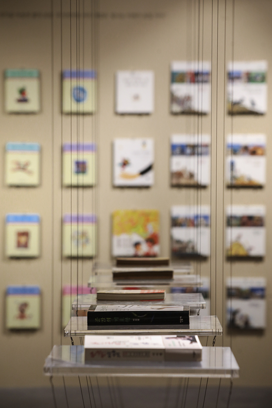 National Library of Korea opens exhibition on literary giant Lee O-young
