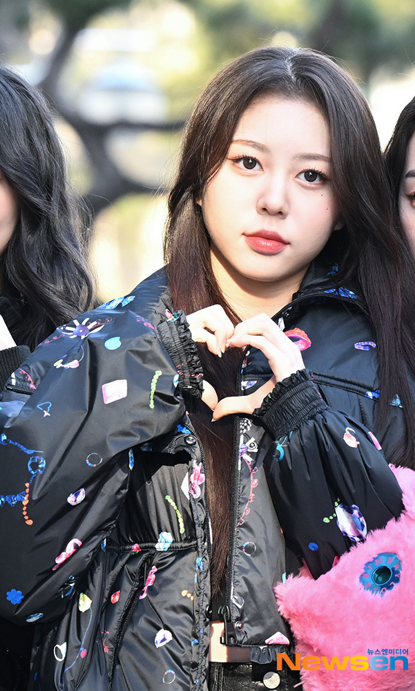 트리플에스 정혜린, 햇살 받는 하트 [포토엔HD]