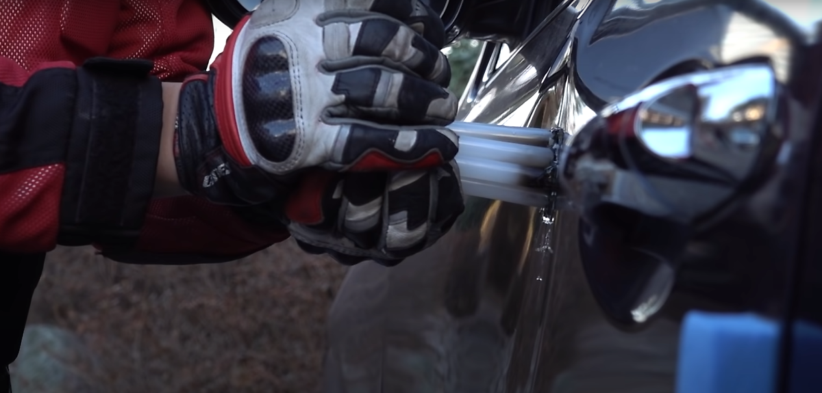 자동차 찌그러짐 복원 셀프 덴트정말 직접 가능할까 픽플러스