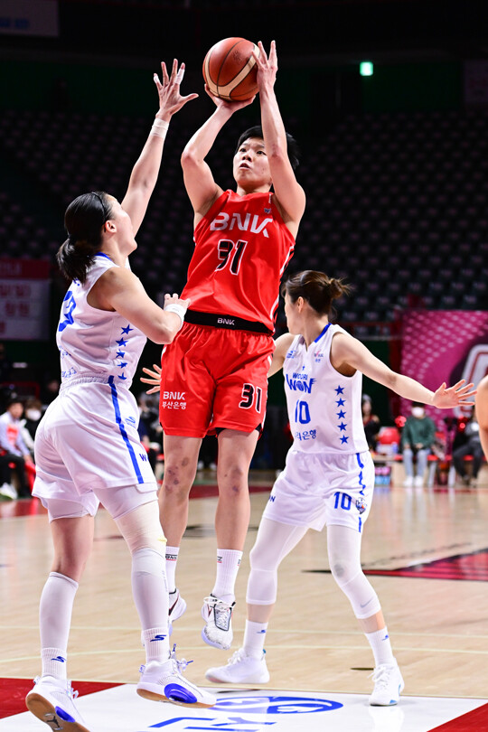 [WKBL FINAL] 진안의 연속 6점, 챔피언 결정전 흐름을 바꿀 뻔했던 요소