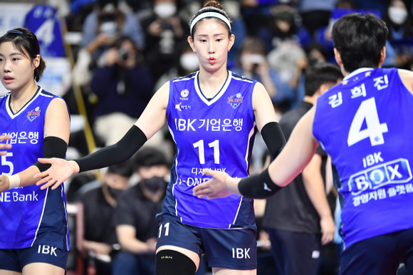 IBK기업은행 김수지 '봄 배구' 여PO 2차전 객원 해설 데뷔