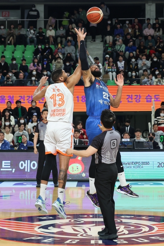 KBL 국내 샐러리캡 26→28억 인상, 외국선수 샐러리캡 세후 80만 달러…1인 상한 60만 달러