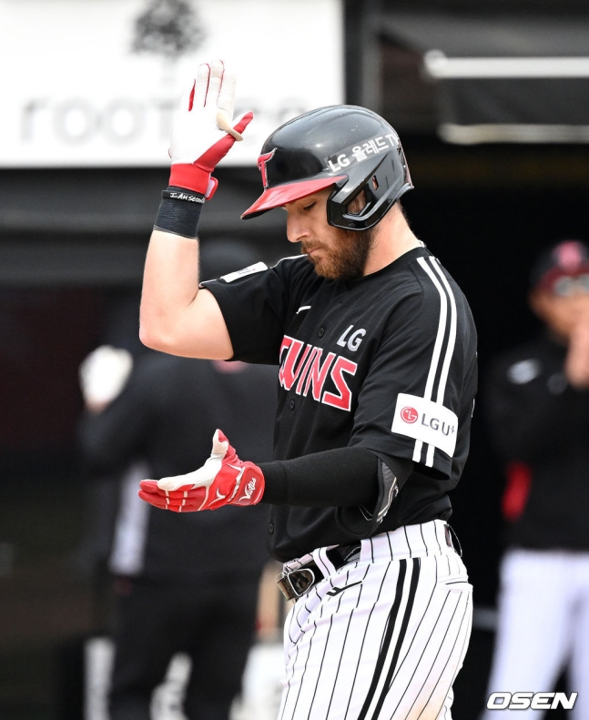LG 새 외인도 지켜본 WBC 오타니vs트라웃 "그보다 더한 엔딩이 있을까"