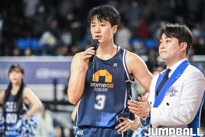 [JB포토] KCC 허웅 '팬 여러분 감사합니다'