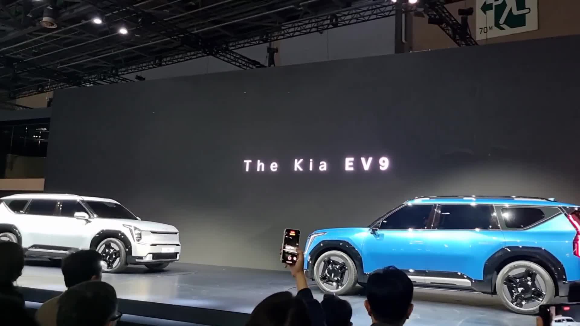 [서울모빌리티쇼] 기아 EV9 전 세계 최초 공개