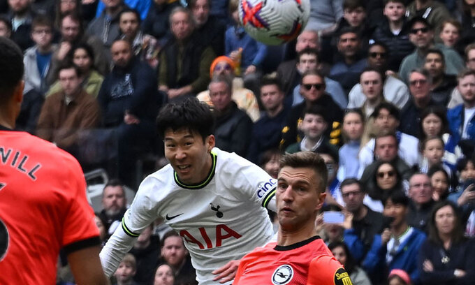 2757일 만에 ‘100골 클럽’ 입성… 亞선수 최초 ‘금자탑’ [손흥민 'EPL 100호골' 새 역사]