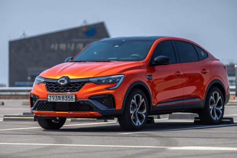 [시승기] 전기차 감성 담은 쿠페형 SUV, 르노 XM3 E-TECH 하이브리드