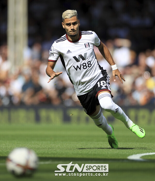 [EPL zip] '페레이라 결승골' 풀럼, 절박한 리즈에 2-1 승