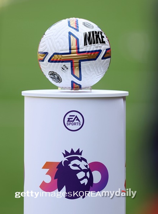 ‘헤딩으로 뇌손상 5000억 소송'낸 EPL스타→"치매 걸렸다"며 FA고소